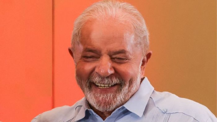 Lula é o favorito e Bolsonaro o candidato mais rejeitado no Rio, indica ...